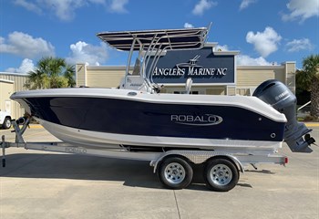 New Robalo's For Sale In NC - Anglers Marine - 910-755-7900